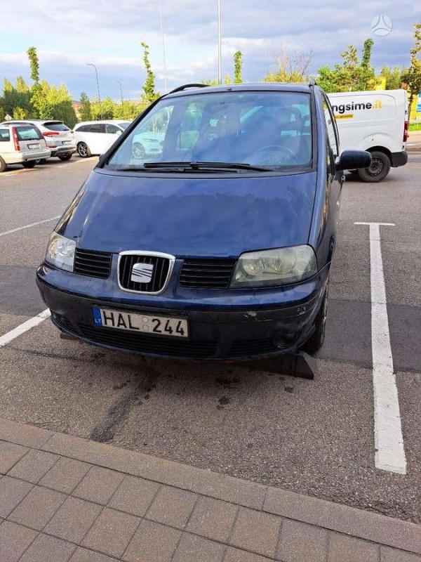 Blue SEAT Alhambra 2007 in Vilnius, with an engine capacity of 2.00 L and mileage of 363 thousand km for 1299 €, photo 7 on AUTOMOTO.COM.LV
