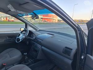 Blue SEAT Alhambra 2007 in Telschi, with an engine capacity of 2.00 L and mileage of 280 thousand km for 1350 €, photo 10 on AUTOMOTO.COM.LV