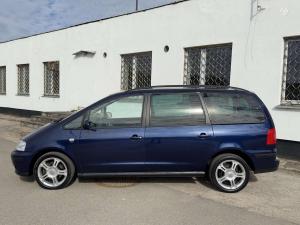 Blue SEAT Alhambra 2008 in Prienai, with an engine capacity of 1.97 L and mileage of 215 thousand km for 3750 €, photo 7 on AUTOMOTO.COM.LV