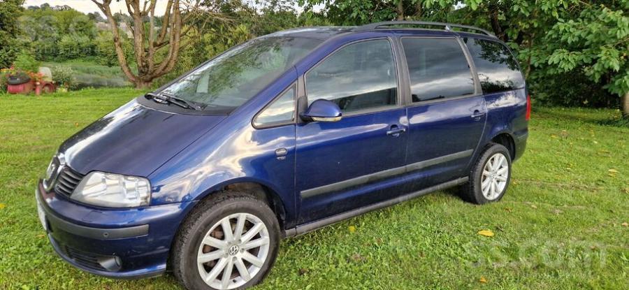 Zils SEAT Alhambra 2010 Bauska, ar dzinēja tilpumu 2.00 L un nobraukumu 276 tūkst. km par 2750 €, foto 1 vietnē AUTOMOTO.COM.LV