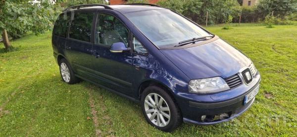 Zils SEAT Alhambra 2010 Bauska, ar dzinēja tilpumu 2.00 L un nobraukumu 276 tūkst. km par 2750 €, foto 2 vietnē AUTOMOTO.COM.LV