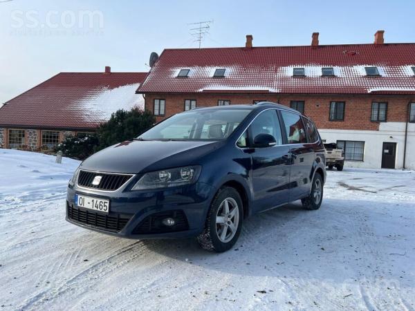 Blue SEAT Alhambra 2011 in Limbazi, with an engine capacity of 2.00 L and mileage of 271 thousand km for 5400 €, photo 7 on AUTOMOTO.COM.LV