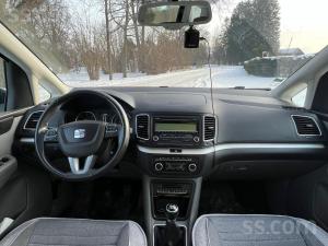 Zils SEAT Alhambra 2011 Limbaži, ar dzinēja tilpumu 2.00 L un nobraukumu 271 tūkst. km par 5400 €, foto 13 vietnē AUTOMOTO.COM.LV