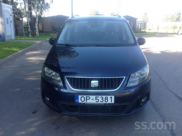 Zils SEAT Alhambra 2011 Rīga, ar dzinēja tilpumu 2.00 L un nobraukumu 253 tūkst. km par 6900 €, foto 1 vietnē AUTOMOTO.COM.LV
