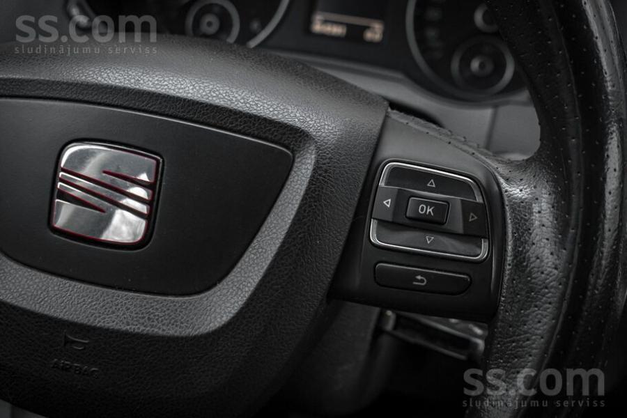 Zils SEAT Alhambra 2013 Rīga, ar dzinēja tilpumu 2.00 L un nobraukumu 0 tūkst. km par 5500 €, foto 21 vietnē AUTOMOTO.COM.LV