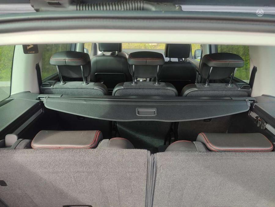 Blue SEAT Alhambra 2018 in Kaunas, with an engine capacity of 1.97 L and mileage of 270 thousand km for 12990 €, photo 17 on AUTOMOTO.COM.LV