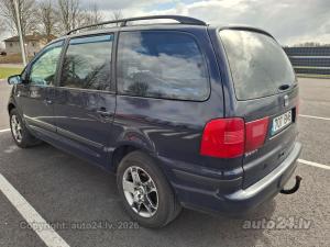 Zils SEAT Alhambra 2005 Elva, ar dzinēja tilpumu 1.90 L un nobraukumu 346 tūkst. km par 3400 €, foto 5 vietnē AUTOMOTO.COM.LV
