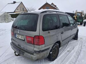 Brown SEAT Alhambra 2004 in Rokiskis, with an engine capacity of 1.90 L and mileage of 486 thousand km for 950 €, photo 12 on AUTOMOTO.COM.LV