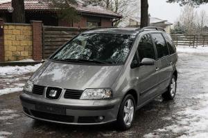 Brown SEAT Alhambra 2009 in Vilnius, with an engine capacity of 1.97 L and mileage of 144 thousand km for 4899 €, photo 4 on AUTOMOTO.COM.LV