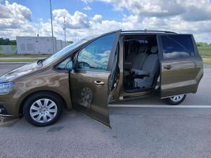 Brown SEAT Alhambra 2010 in Marijampole, with an engine capacity of 2.00 L and mileage of 214 thousand km for 6850 €, photo 20 on AUTOMOTO.COM.LV