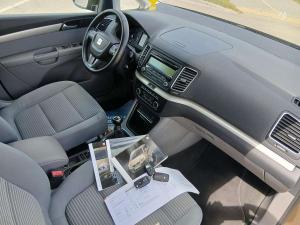 Brown SEAT Alhambra 2010 in Marijampole, with an engine capacity of 2.00 L and mileage of 214 thousand km for 6850 €, photo 28 on AUTOMOTO.COM.LV