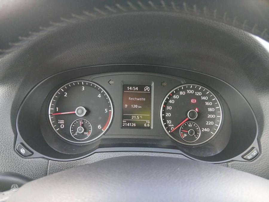 Brown SEAT Alhambra 2010 in Marijampole, with an engine capacity of 2.00 L and mileage of 214 thousand km for 6850 €, photo 33 on AUTOMOTO.COM.LV