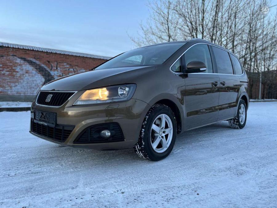 Brūns SEAT Alhambra 2011 Šauļi, ar dzinēja tilpumu 1.97 L un nobraukumu 330 tūkst. km par 6900 €, foto 1 vietnē AUTOMOTO.COM.LV