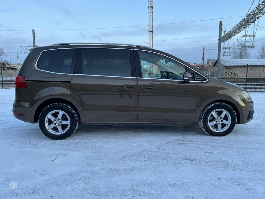 Brūns SEAT Alhambra 2011 Šauļi, ar dzinēja tilpumu 1.97 L un nobraukumu 330 tūkst. km par 6900 €, foto 7 vietnē AUTOMOTO.COM.LV