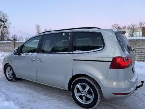 Brown SEAT Alhambra 2011 in Kaunas, with an engine capacity of 1.97 L and mileage of 362 thousand km for 5700 €, photo 3 on AUTOMOTO.COM.LV