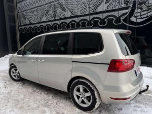 Brown SEAT Alhambra 2011 in Kaunas, with an engine capacity of 1.97 L and mileage of 361 thousand km for 5750 €, photo 14 on AUTOMOTO.COM.LV