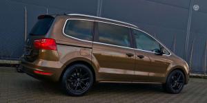 Brown SEAT Alhambra 2012 in Vilnius, with an engine capacity of 1.97 L and mileage of 291 thousand km for 7950 €, photo 4 on AUTOMOTO.COM.LV