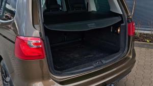 Brown SEAT Alhambra 2012 in Vilnius, with an engine capacity of 1.97 L and mileage of 291 thousand km for 7950 €, photo 8 on AUTOMOTO.COM.LV