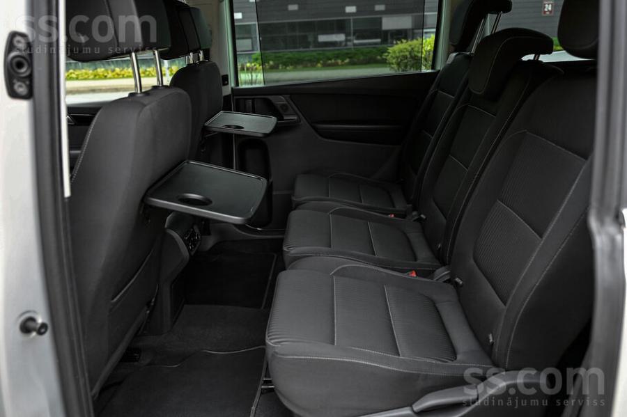 Brown SEAT Alhambra 2012 in Jelgava, with an engine capacity of 2.00 L and mileage of 240 thousand km for 8700 €, photo 18 on AUTOMOTO.COM.LV