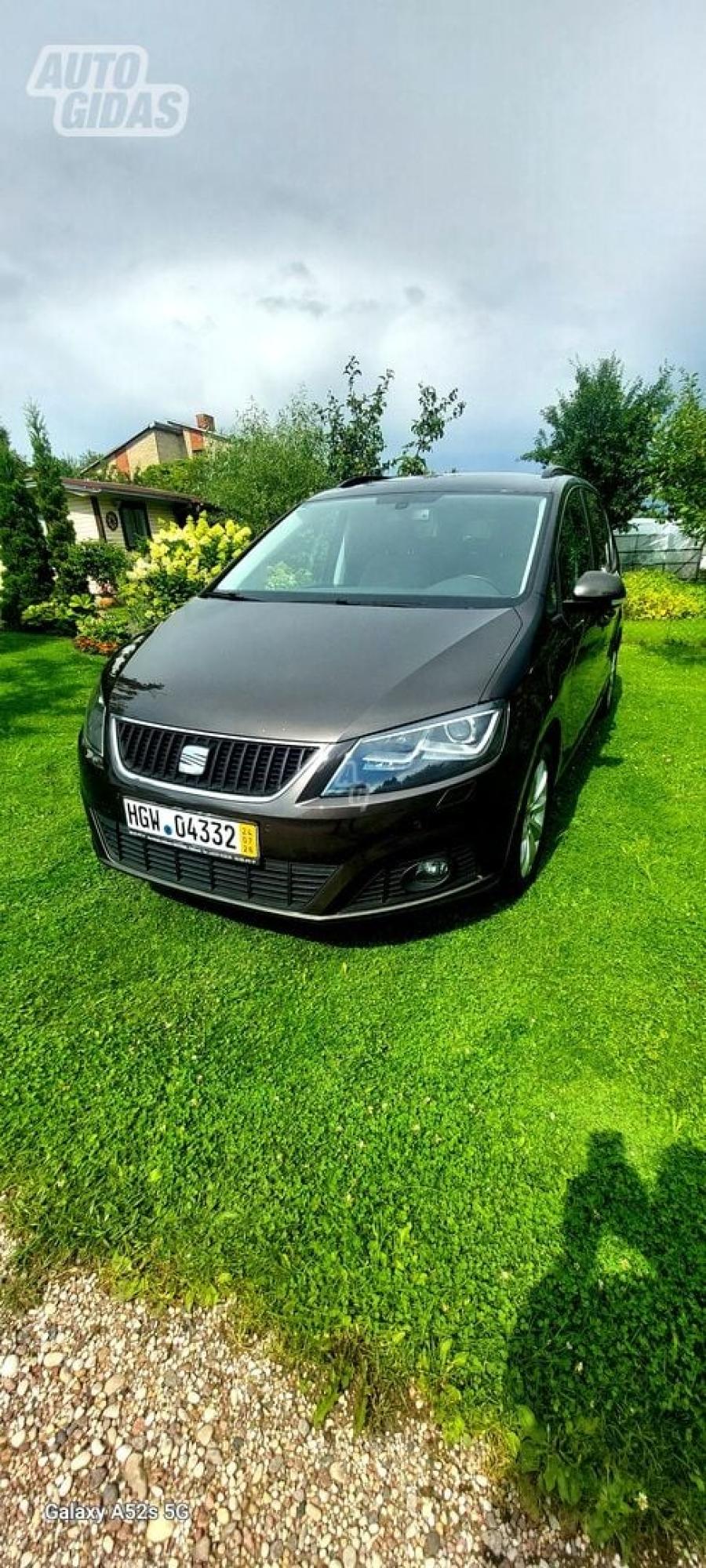 Brown SEAT Alhambra 2014 in Prienai, with an engine capacity of 2.00 L and mileage of 0 thousand km for 8450 €, photo 1 on AUTOMOTO.COM.LV