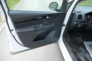 Brown SEAT Alhambra 2018 in Riga, with an engine capacity of 2.00 L and mileage of 0 thousand km for 4300 €, photo 9 on AUTOMOTO.COM.LV