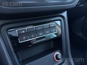 Brūns SEAT Alhambra 2018 Jelgava, ar dzinēja tilpumu 2.00 L un nobraukumu 0 tūkst. km par 13950 €, foto 23 vietnē AUTOMOTO.COM.LV