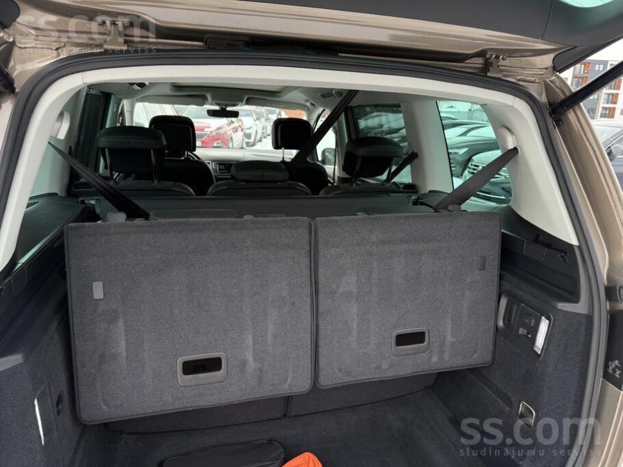 Brūns SEAT Alhambra 2018 Jelgava, ar dzinēja tilpumu 2.00 L un nobraukumu 0 tūkst. km par 13950 €, foto 28 vietnē AUTOMOTO.COM.LV