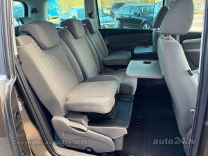 Brown SEAT Alhambra 2011 in Voru, with an engine capacity of 2.00 L and mileage of 218 thousand km for 8790 €, photo 15 on AUTOMOTO.COM.LV
