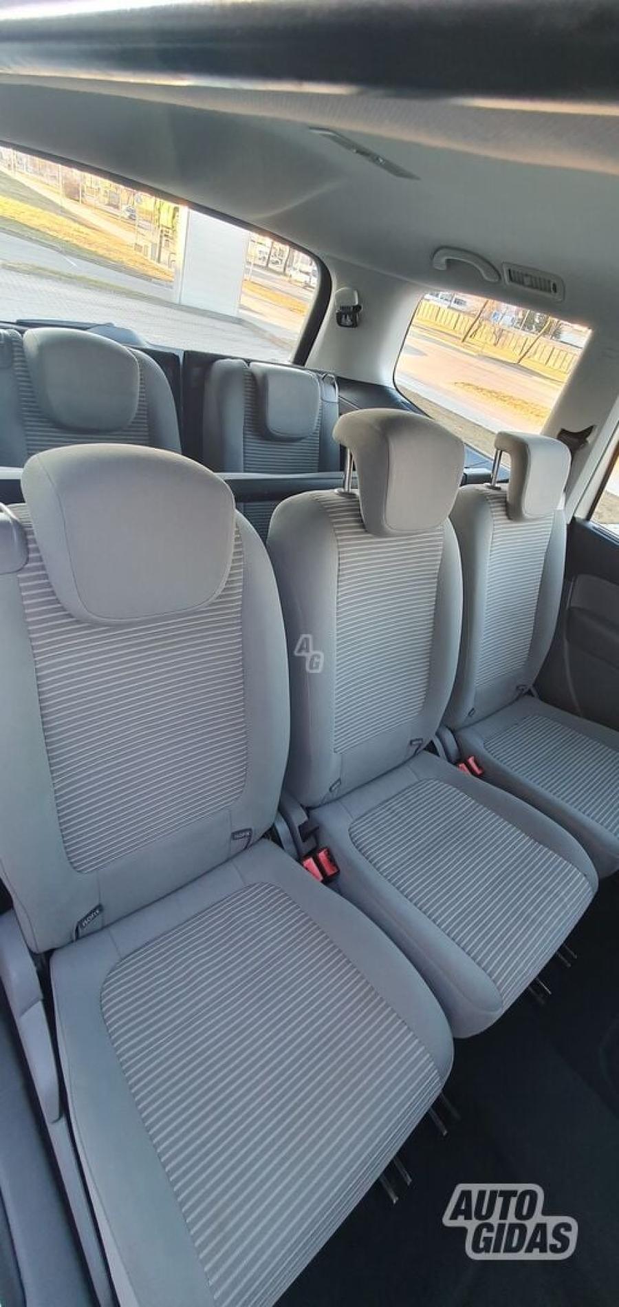 SEAT Alhambra 2012 Šauļi, ar dzinēja tilpumu 2.00 L un nobraukumu 269 tūkst. km par 7850 €, foto 14 vietnē AUTOMOTO.COM.LV