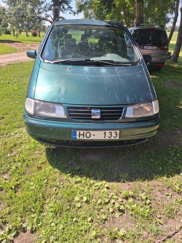 Green SEAT Alhambra 1999 in Jelgava, with an engine capacity of 1.90 L and mileage of 537 thousand km for 655 €, photo 4 on AUTOMOTO.COM.LV