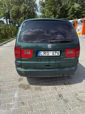 Zaļš SEAT Alhambra 2001 Viļņa, ar dzinēja tilpumu 1.90 L un nobraukumu 414 tūkst. km par 750 €, foto 5 vietnē AUTOMOTO.COM.LV