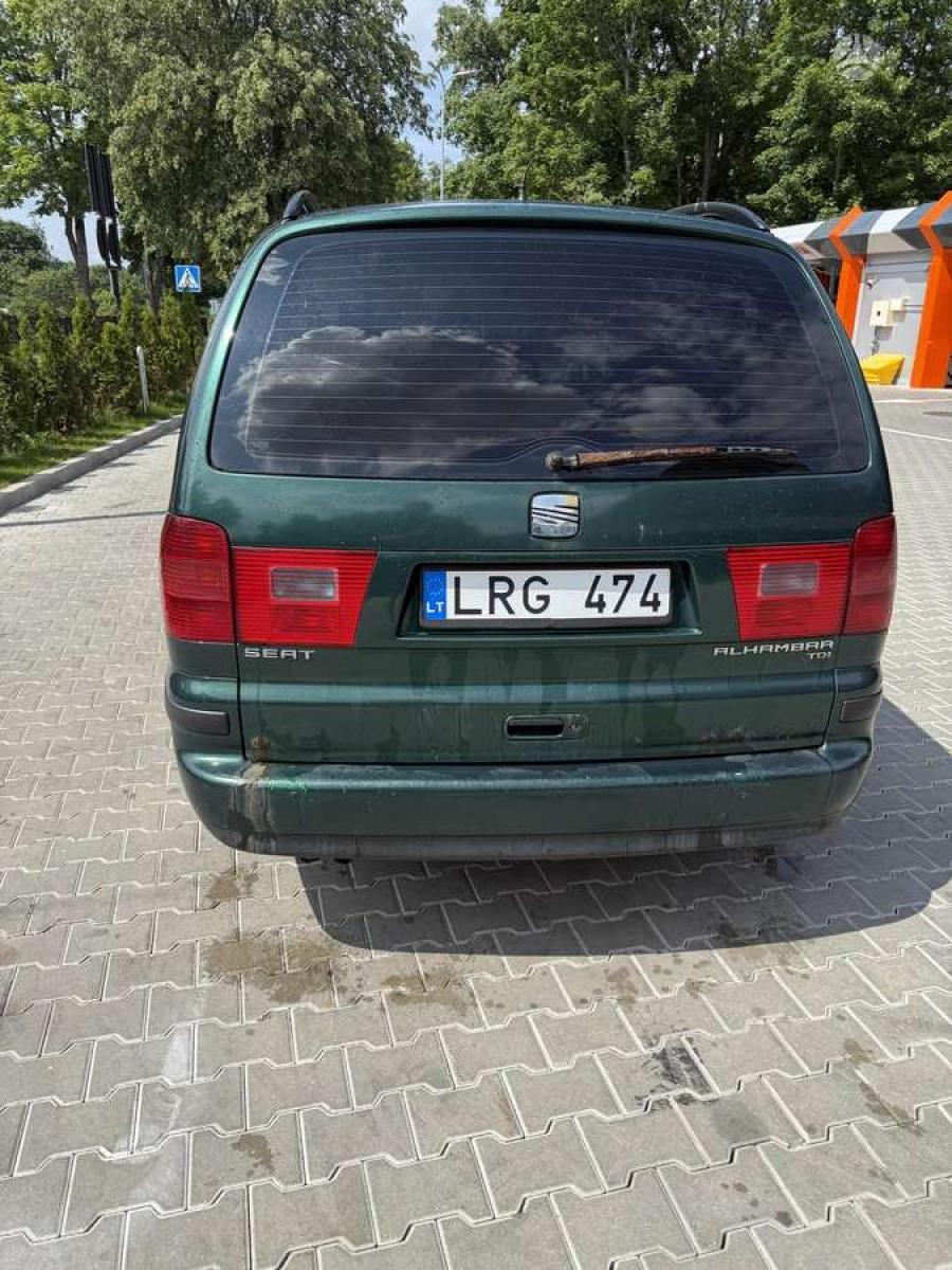 Zaļš SEAT Alhambra 2001 Viļņa, ar dzinēja tilpumu 1.90 L un nobraukumu 414 tūkst. km par 750 €, foto 5 vietnē AUTOMOTO.COM.LV