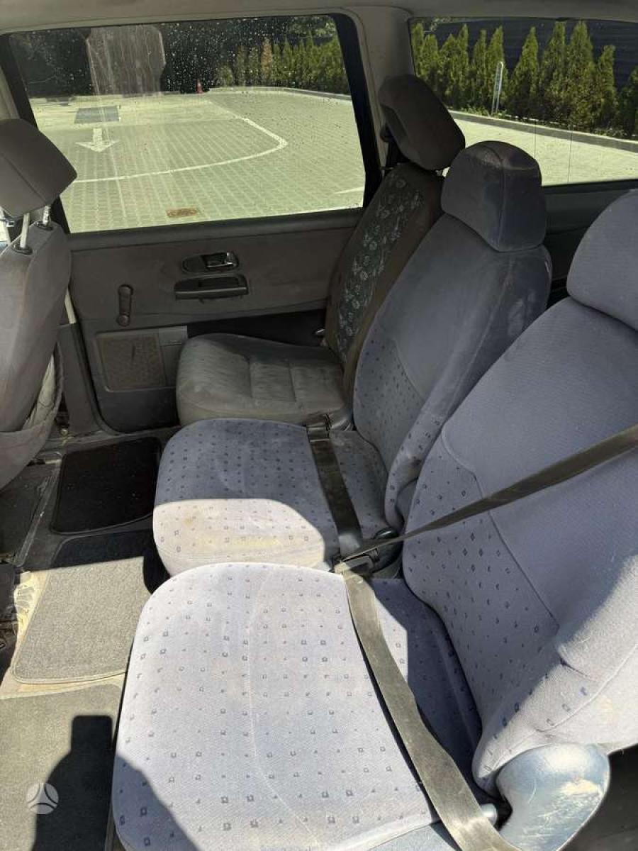 Zaļš SEAT Alhambra 2001 Viļņa, ar dzinēja tilpumu 1.90 L un nobraukumu 414 tūkst. km par 750 €, foto 11 vietnē AUTOMOTO.COM.LV