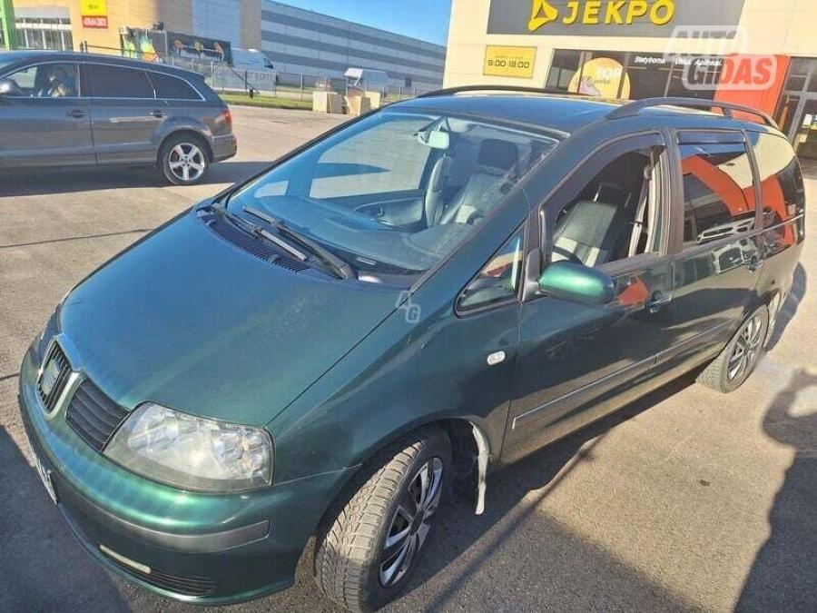 Zaļš SEAT Alhambra 2003 Šauļi, ar dzinēja tilpumu 2.00 L un nobraukumu 300 tūkst. km par 1450 €, foto 1 vietnē AUTOMOTO.COM.LV