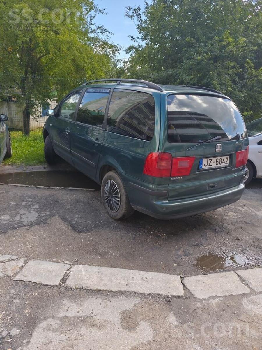 Green SEAT Alhambra 2003 in Saldus, with an engine capacity of 1.90 L and mileage of 0 thousand km for 1500 €, photo 5 on AUTOMOTO.COM.LV