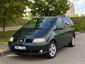 Green SEAT Alhambra 2006 in Vilnius, with an engine capacity of 2.00 L and mileage of 350 thousand km for 2450 €, photo 3 on AUTOMOTO.COM.LV