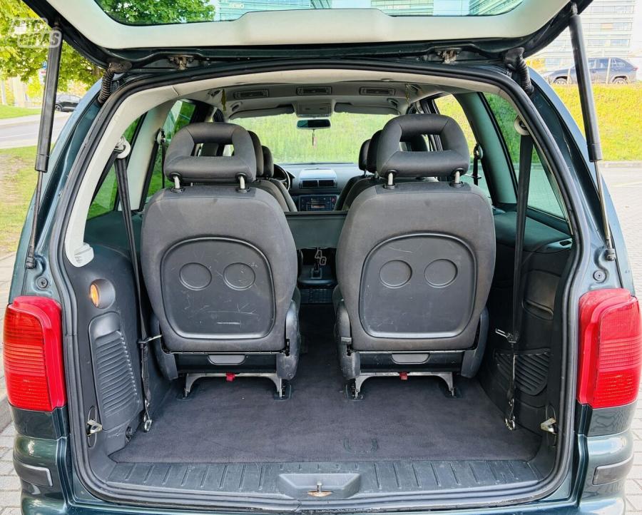 Green SEAT Alhambra 2006 in Vilnius, with an engine capacity of 2.00 L and mileage of 350 thousand km for 2450 €, photo 18 on AUTOMOTO.COM.LV