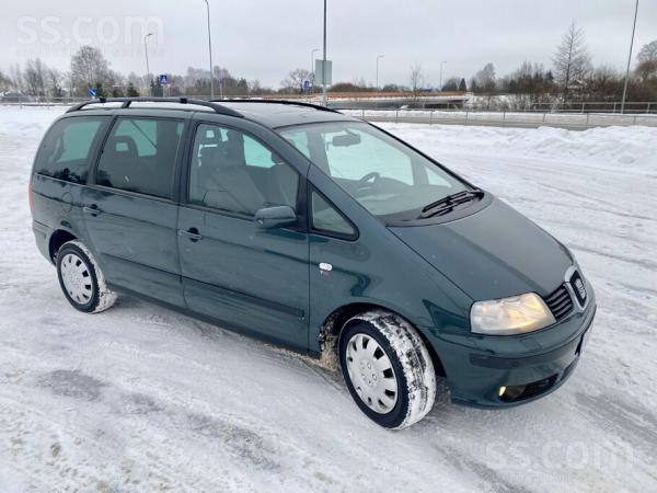 Green SEAT Alhambra 2008 in Rezekne, with an engine capacity of 2.00 L and mileage of 0 thousand km for 3950 €, photo 6 on AUTOMOTO.COM.LV