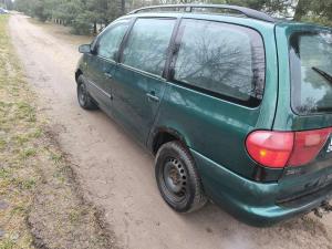 Green SEAT Alhambra 1999 in Vilnius, with an engine capacity of 1.90 L and mileage of 440 thousand km for 500 €, photo 5 on AUTOMOTO.COM.LV
