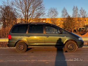 Zaļš SEAT Alhambra 2007 Tallina, ar dzinēja tilpumu 2.00 L un nobraukumu 327 tūkst. km par 1999 €, foto 3 vietnē AUTOMOTO.COM.LV