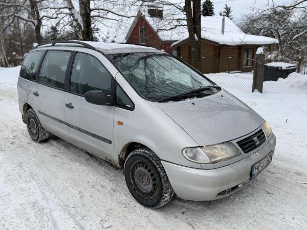 Grey SEAT Alhambra 1996 in Vilnius, with an engine capacity of 1.90 L and mileage of 459 thousand km for 650 €, photo 1 on AUTOMOTO.COM.LV