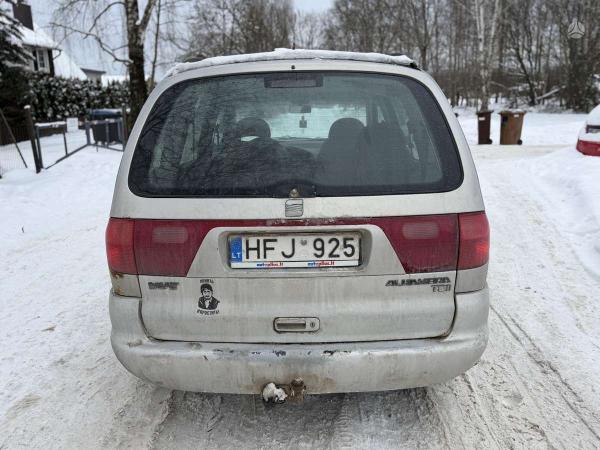 Grey SEAT Alhambra 1996 in Vilnius, with an engine capacity of 1.90 L and mileage of 459 thousand km for 650 €, photo 6 on AUTOMOTO.COM.LV