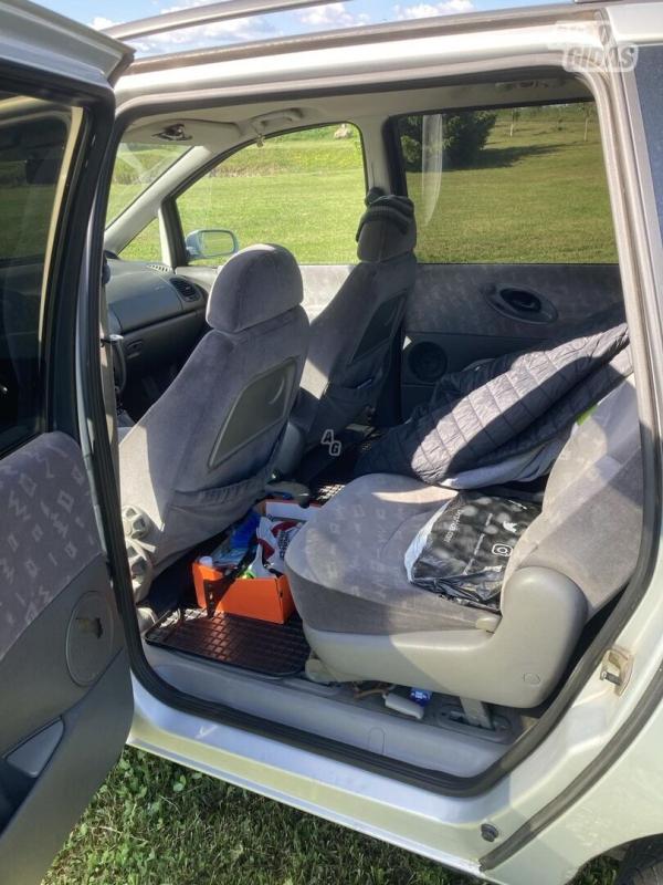 Grey SEAT Alhambra 1999 in Marijampole, with an engine capacity of 1.90 L and mileage of 329 thousand km for 1050 €, photo 8 on AUTOMOTO.COM.LV