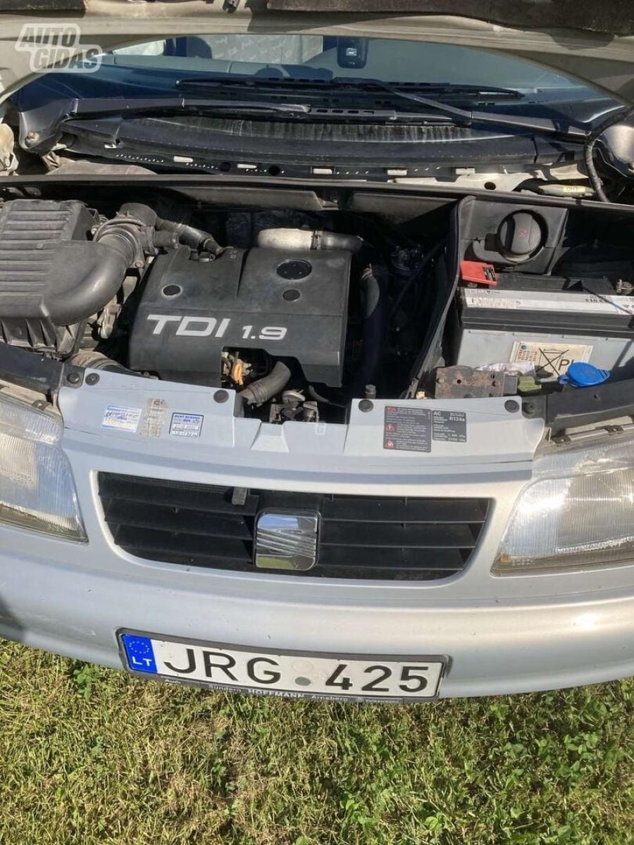 Pelēks SEAT Alhambra 1999 Marijampole, ar dzinēja tilpumu 1.90 L un nobraukumu 329 tūkst. km par 1050 €, foto 14 vietnē AUTOMOTO.COM.LV