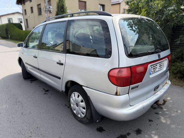 Pelēks SEAT Alhambra 1999 Kauņa, ar dzinēja tilpumu 1.90 L un nobraukumu 351 tūkst. km par 700 €, foto 8 vietnē AUTOMOTO.COM.LV