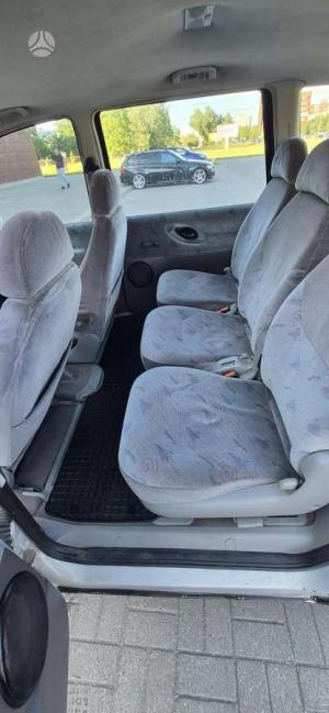 Pelēks SEAT Alhambra 2000 Šauļi, ar dzinēja tilpumu 2.00 L un nobraukumu 345 tūkst. km par 900 €, foto 5 vietnē AUTOMOTO.COM.LV