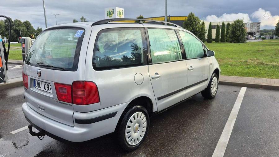 Pelēks SEAT Alhambra 2000 Kaišiadorys, ar dzinēja tilpumu 1.98 L un nobraukumu 292 tūkst. km par 1000 €, foto 4 vietnē AUTOMOTO.COM.LV