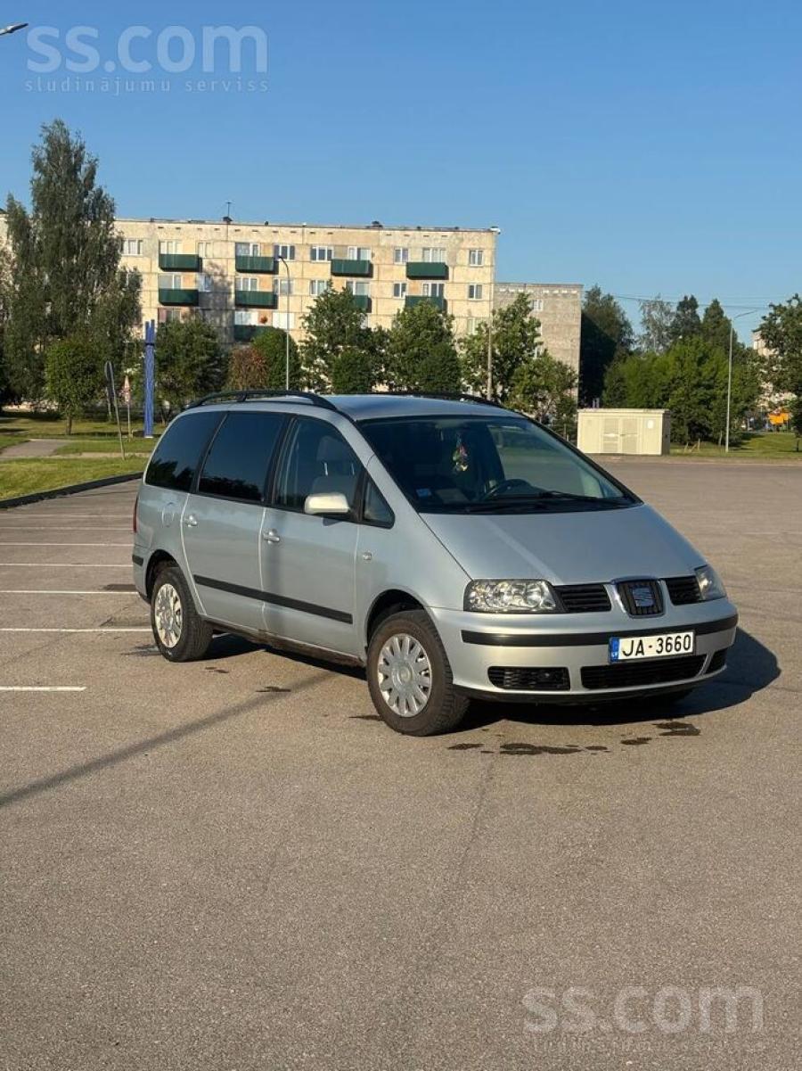 Grey SEAT Alhambra 2001 in Kraslava, with an engine capacity of 1.90 L and mileage of 260 thousand km for 1150 €, photo 3 on AUTOMOTO.COM.LV