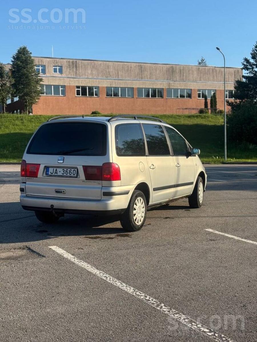Grey SEAT Alhambra 2001 in Kraslava, with an engine capacity of 1.90 L and mileage of 260 thousand km for 1150 €, photo 5 on AUTOMOTO.COM.LV