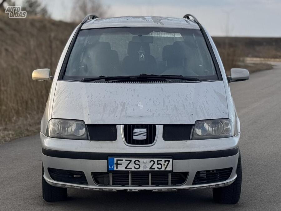 Pelēks SEAT Alhambra 2001 Radviliškis, ar dzinēja tilpumu 1.90 L un nobraukumu 345 tūkst. km par 1000 €, foto 6 vietnē AUTOMOTO.COM.LV